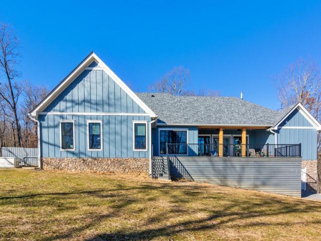 2770 Bluffview Drive