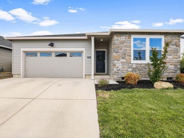 2770 Pronghorn Ln, Medford, OR 97504