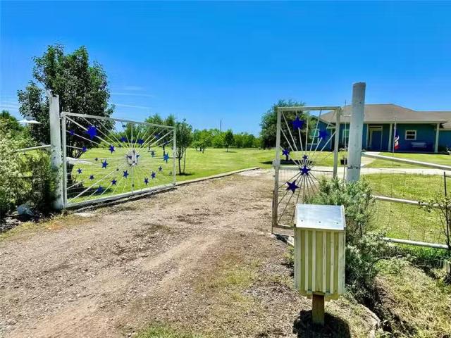 27711 Sharp Rd, Katy, TX 77493