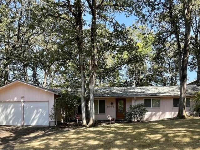 2771 Malibu Way, Eugene, OR 97405