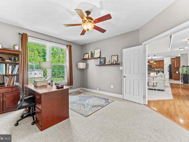 2771 Queensberry Drive