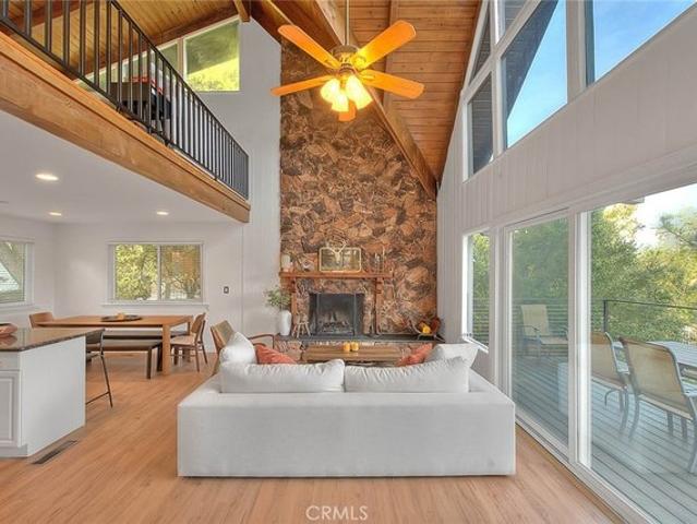 27723 Alpen, Lake Arrowhead, CA 92352