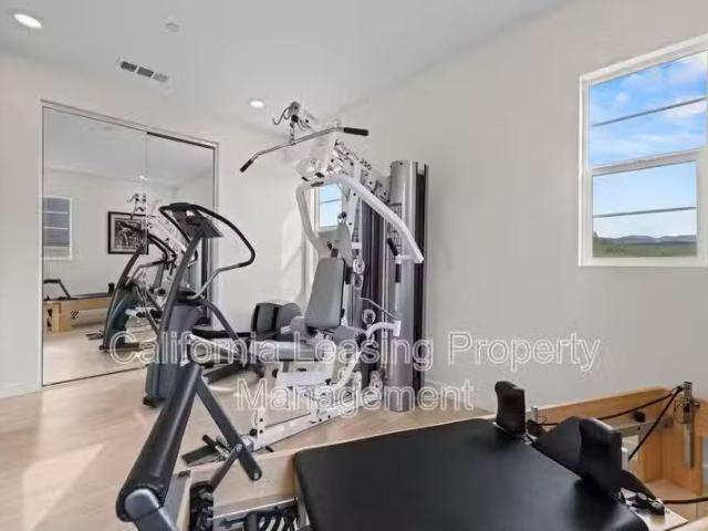 27726 Marquee Dr Houses in Valencia, CA