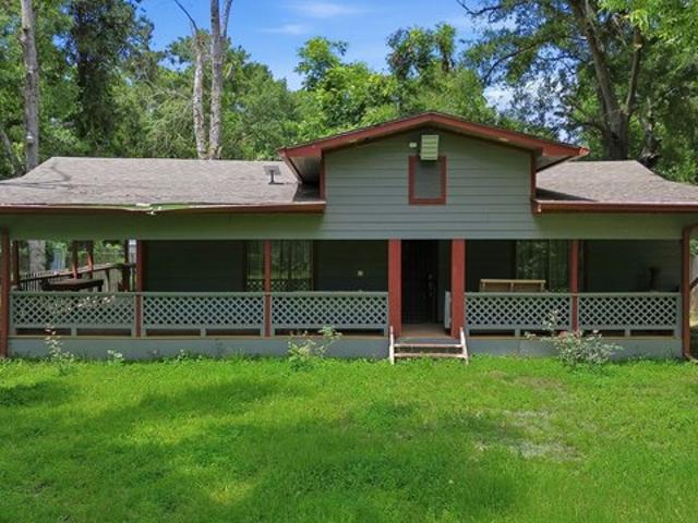 277/278 Richard St, Coldspring, TX 77331