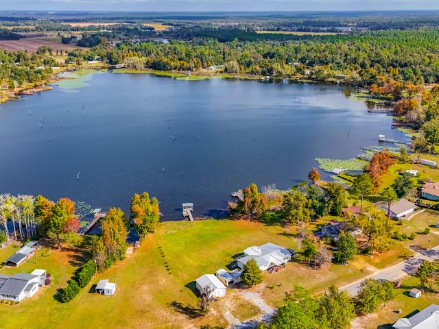 2772 Parkside Dr, Donalsonville, GA 39845 | MLS #10736 | Compass