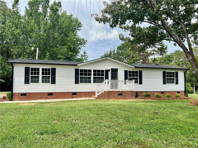 2773 Quakenbush Rd, Snow Camp, NC 27349