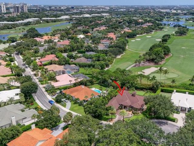 2773 Tecumseh Dr, West Palm Beach, FL 33409