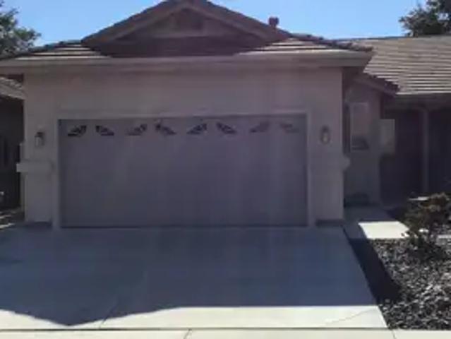 277 Cruden Bay Dr, 2 beds, 2 full baths