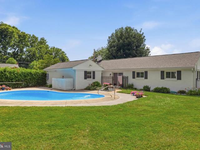 277 Apple Drive