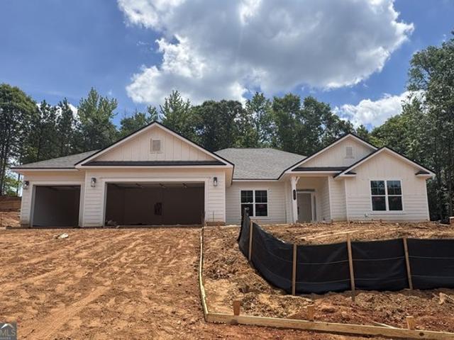 277 Blackberry Ct, Pendergrass, GA 30567