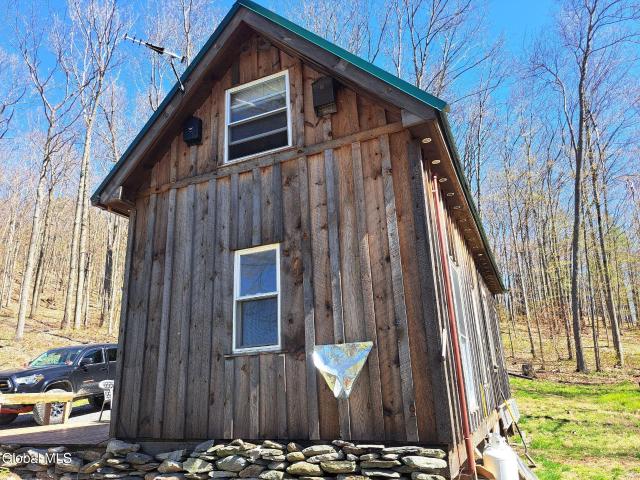277 Breese Hollow Road