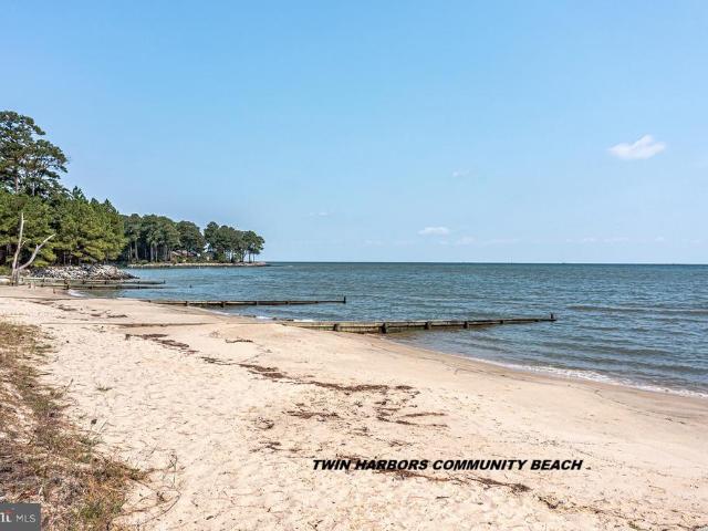 277 Emerald Cove Rd