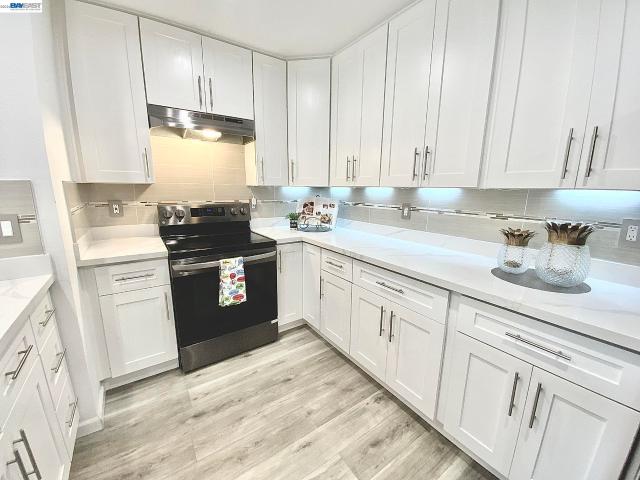 277 Hackamore Cmn