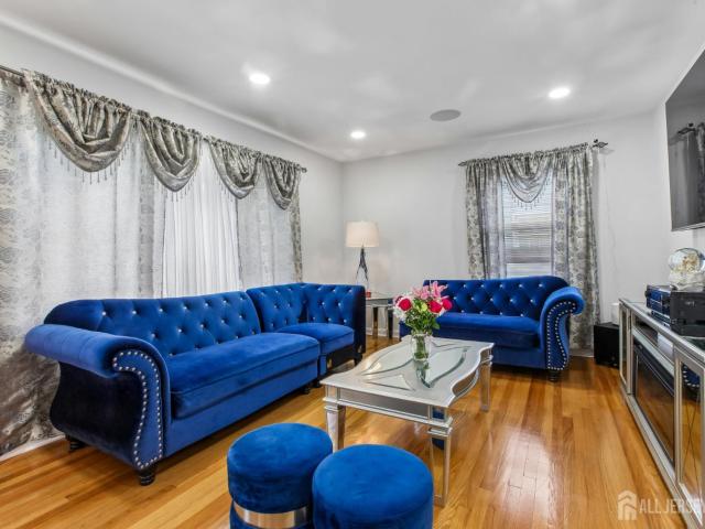 277 Orchard Street
