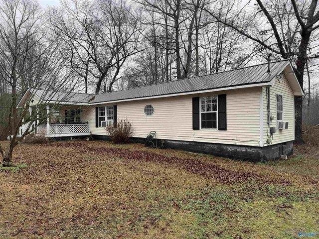 277 Laser Dr, Boaz, AL 35957