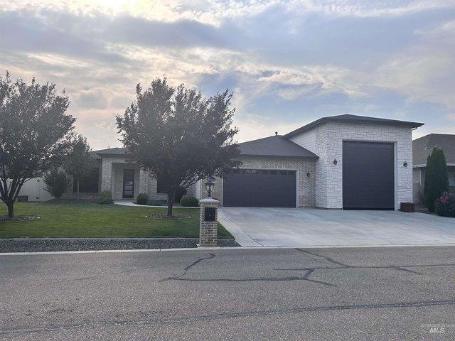 277 S Dudley Ln, Nampa, ID 83687
