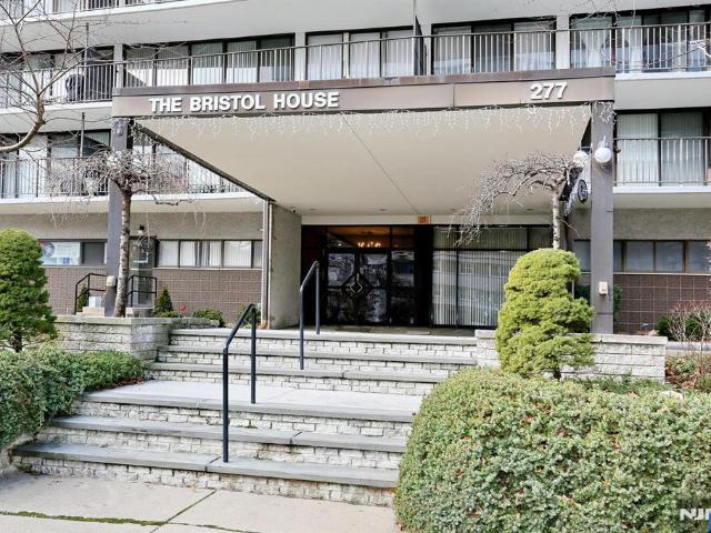 277 Prospect Ave, Unit 18H, Hackensack, NJ 07601 | MLS #26003 | Compass