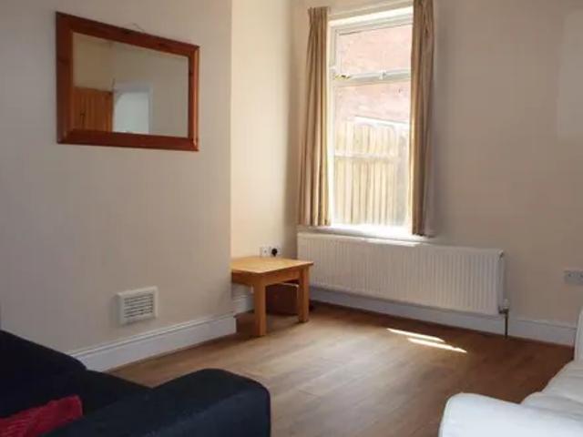 277 Warwards Lane, Stirchley, B29 7QR, United Kingdom | 3 bed townhouse for rent #6129726 | Rentberry
