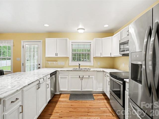 277 Westerwood Drive