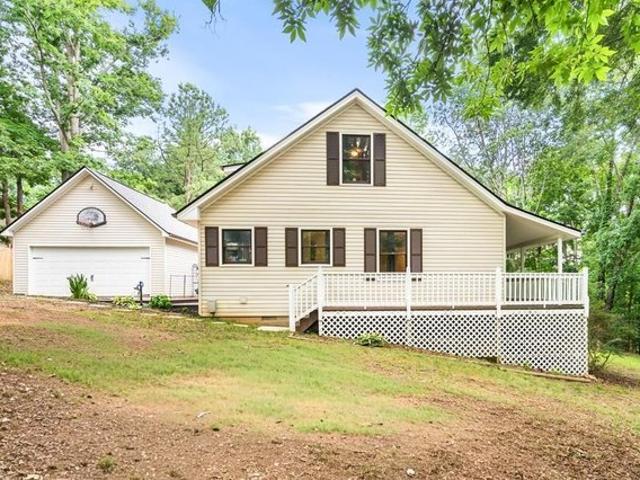 277 Tracy St, Blairsville, GA 30512