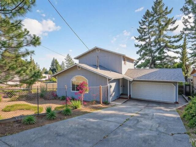 27841 Poppy Dr, Willits, CA 95490