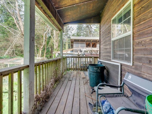 2785 ne starr creek rd