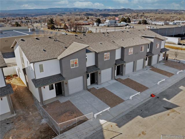 2786 Caspian Way # many