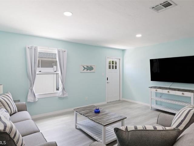 27870 27 Vermont St, Bonita Springs, FL 34135 | MLS #2026019