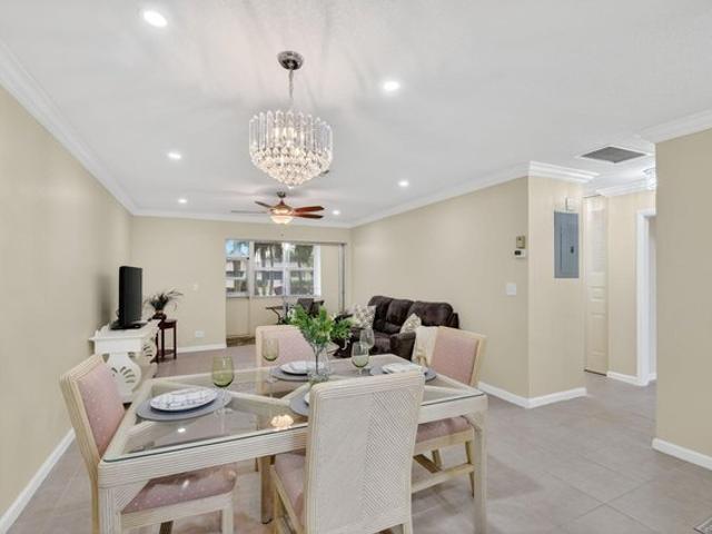 2787 Dudley Dr W Apt D, West Palm Beach, FL 33415