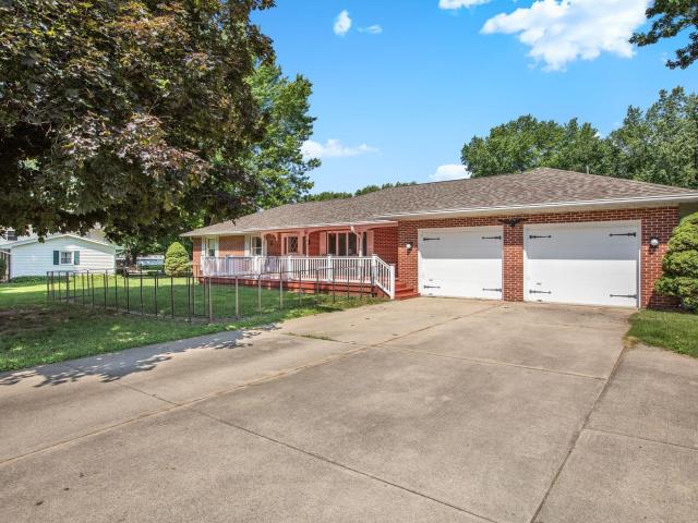 2787 E Cherry Lane