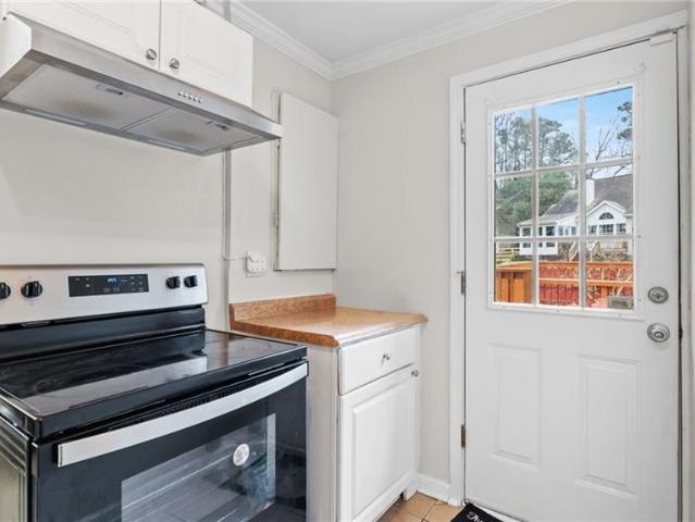 2787 Parliament Court