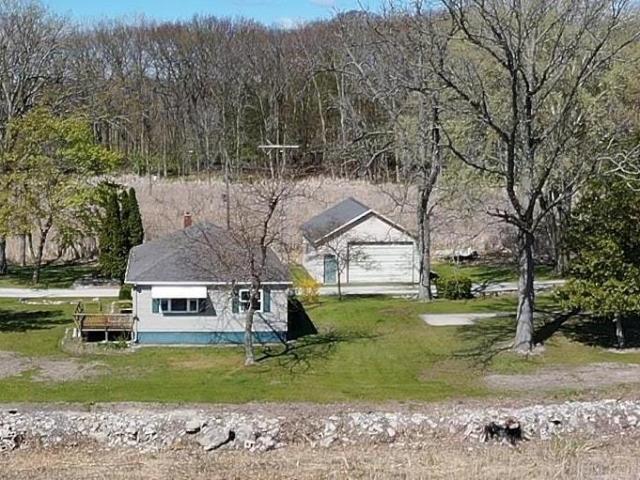 2788 N Saginaw Bay Shore Drive