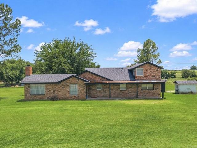278055 State Highway 53, Comanche, OK 73529