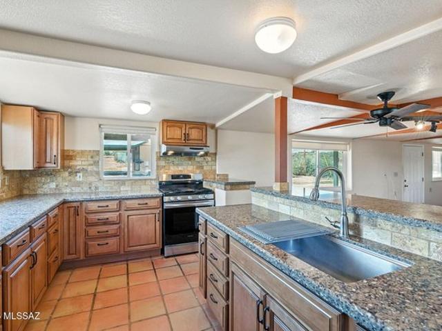 27809 S Rain Valley Rd, Elgin, AZ 85611