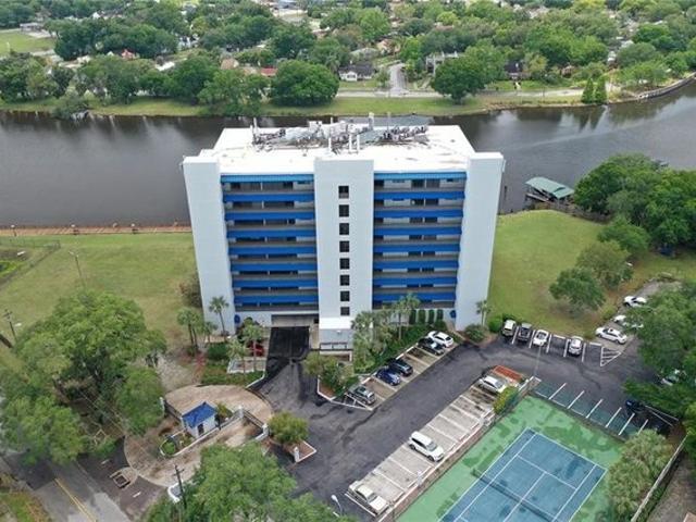 2780 N Riverside Dr Apt 105, Tampa, FL 33602