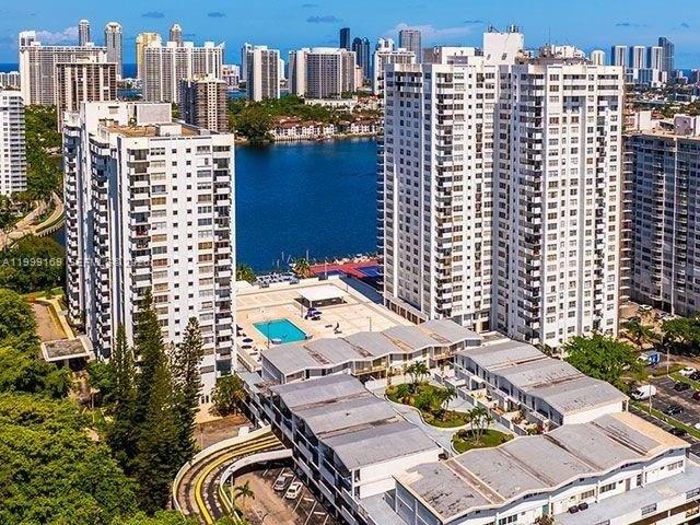2780 NE 183rd St Apt 1802, Aventura, FL 33160