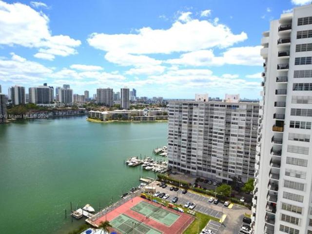 2780 NE 183rd St #PH04, Aventura, FL 33160