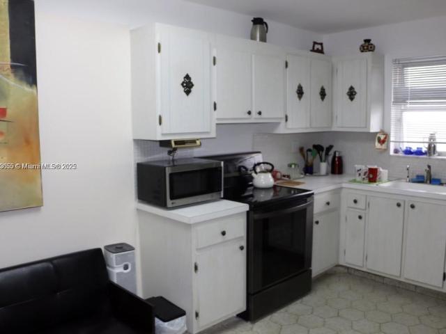 2780 NE 183rd St, Unit 1701, Aventura, FL 33160 | MLS #A11583 | Compass