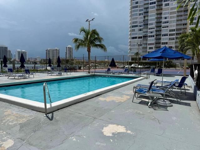 2780 NE 183rd St, Unit 2107, Aventura, FL 33160 | MLS #A11992