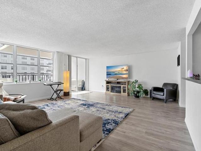 2780 NE 183rd St #1906, Aventura, FL 33160