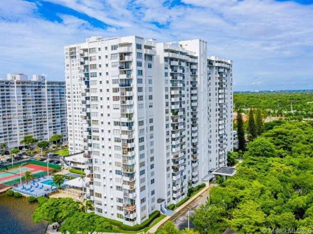 2780 NE 183rd St #1907 Aventura, FL 33160