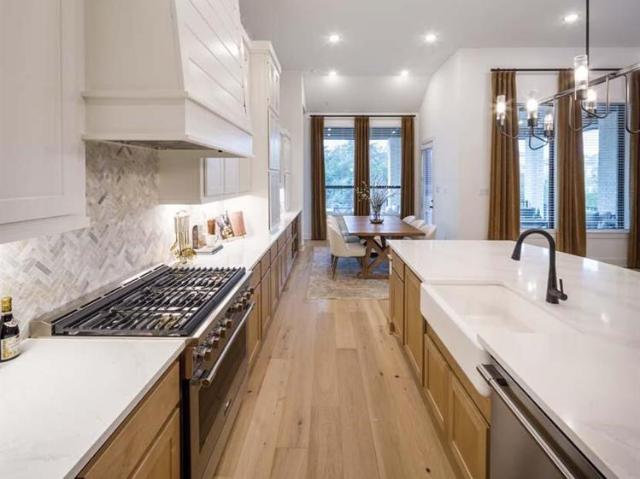 2780 Live Oak Lane