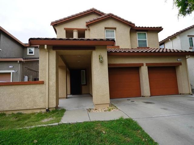 2780 Rogue River Cir, West Sacramento, CA 95691