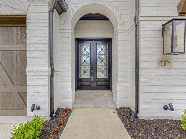 2780 Starwood Drive