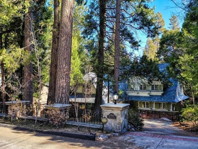 27816 Hamiltair Dr, Lake Arrowhead, CA 92352