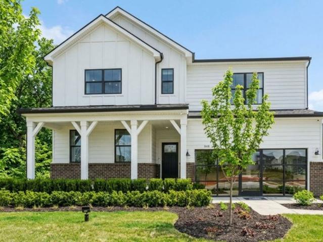2781 E Theodore St, Wixom, MI 48393