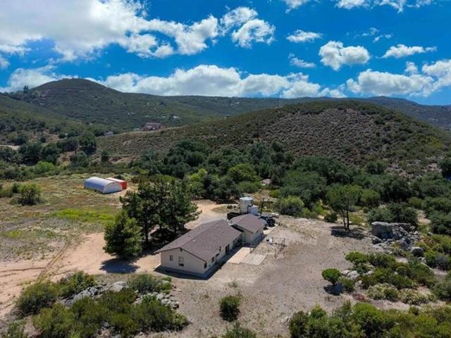 27820 Golden Eagle Rd, Ramona, CA 92065