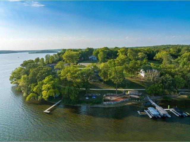 27822 Stonegate Rd, Paynesville, MN 56362