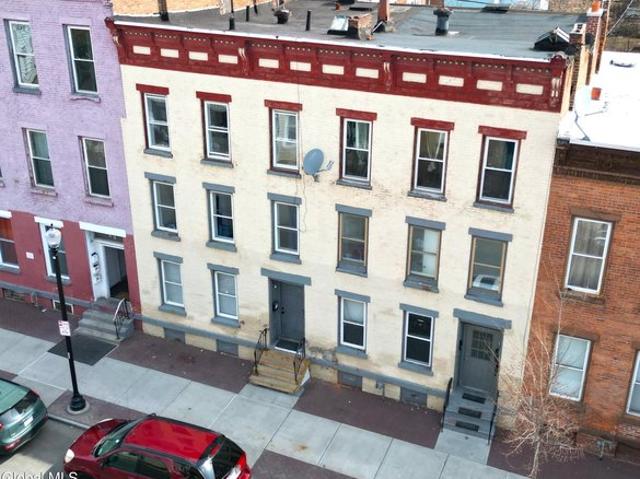 278 2 th St, Troy, NY 12180