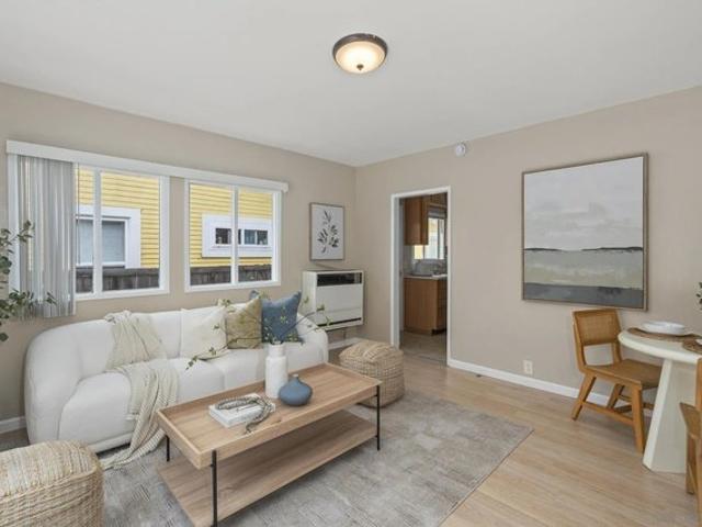 278 C Ave, Coronado, CA 92118